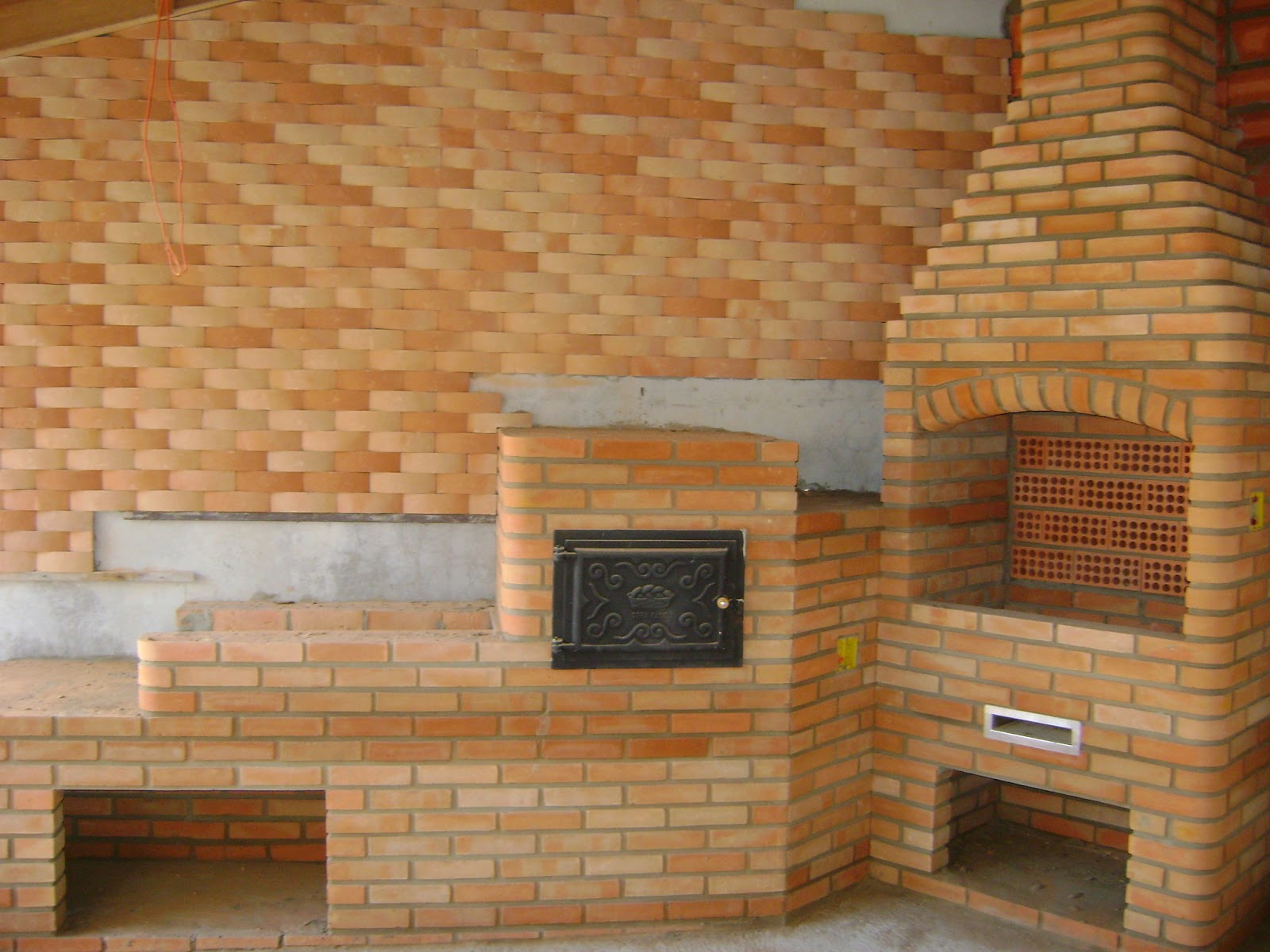 Tipos de Tijolos: Qual a diferença? - Construtora Cosmos